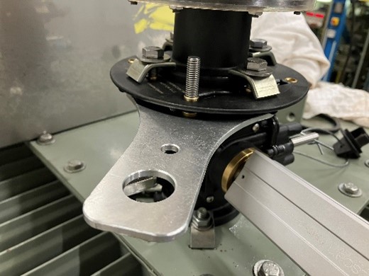 Installing the EcoStruxure Transformer Expert Adaptor H2 for Protection ...